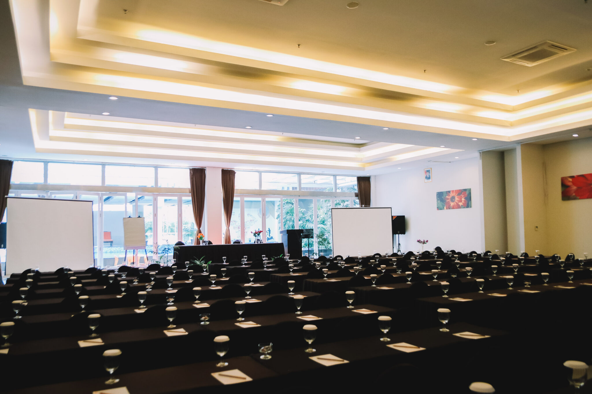 Meeting & Events – V Hotel & Residence